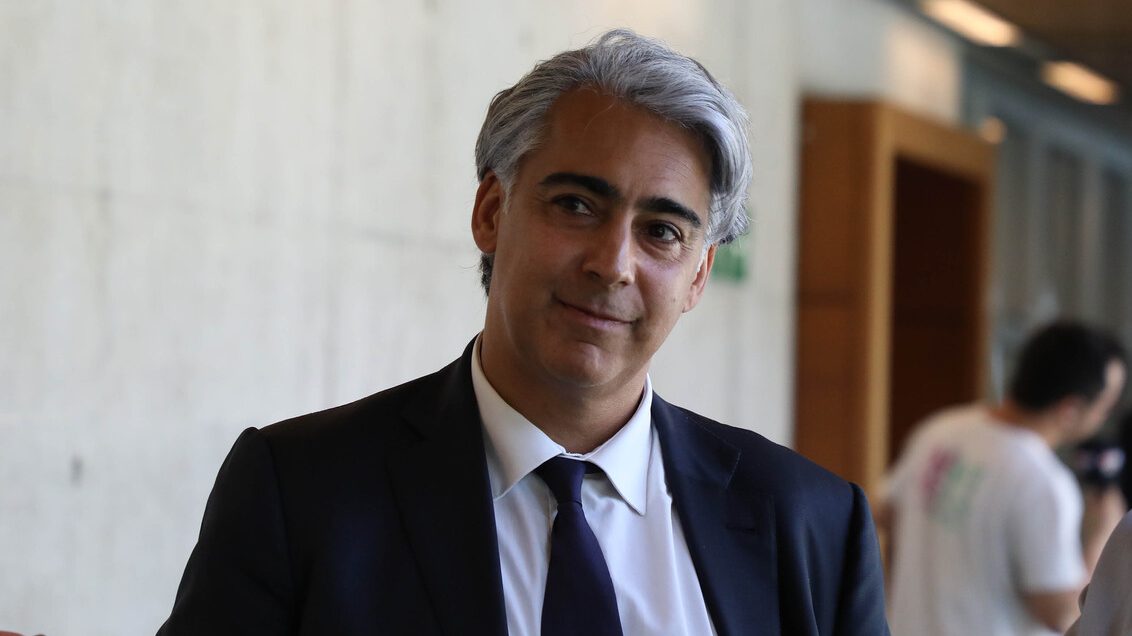 ME-O estalla contra Matthei, Kast y Kaiser: “Tres cafiches del Estado”